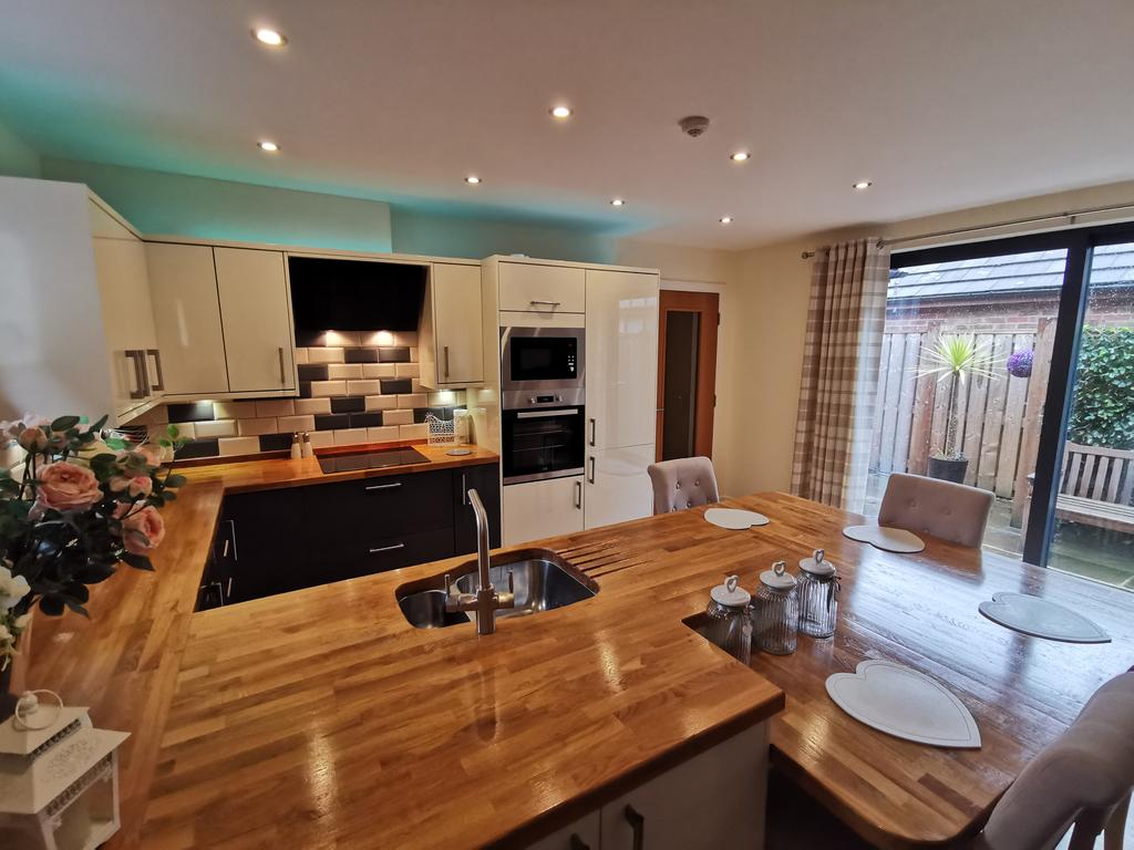 Bootham, York, North Yorkshire, YO30 3 bed detached house - £550,000