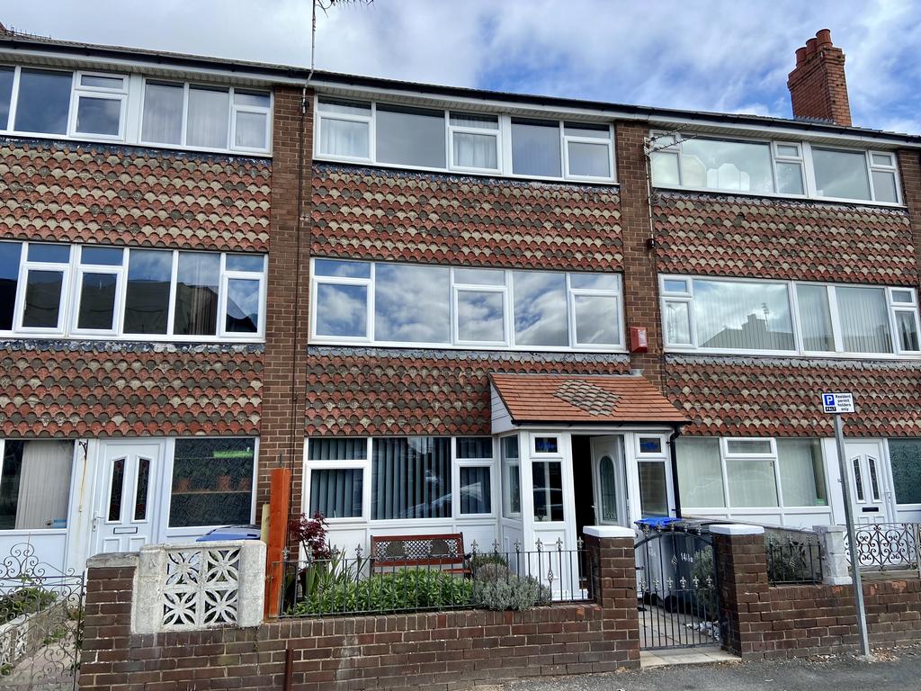 Palatine Road, Blackpool FY1 4 bed townhouse for sale - £149,950