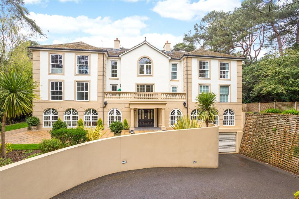 The Hamptons, 107 Lilliput Road... 2 bed apartment - £425,000