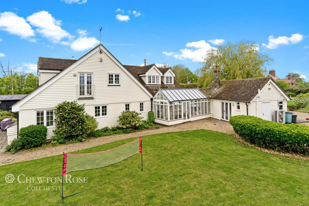 Marks Hall Road, Coggeshall 4 bed detached house - £1,100,000
