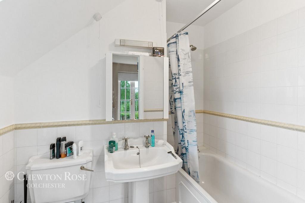 Marks Hall Road, Coggeshall 4 bed detached house - £1,100,000