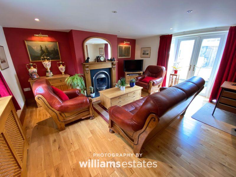 Pentre Celyn, Ruthin 3 bed detached house - £460,000