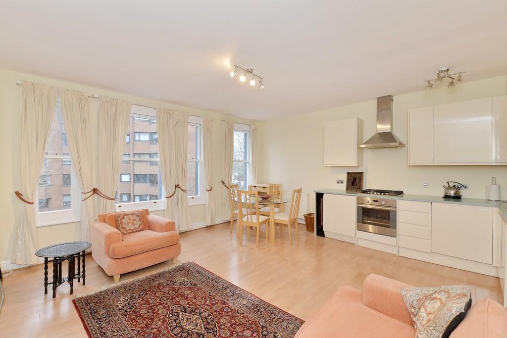 Edith Grove, Chelsea, SW10 2 bed flat - £1,993 pcm (£460 pw)
