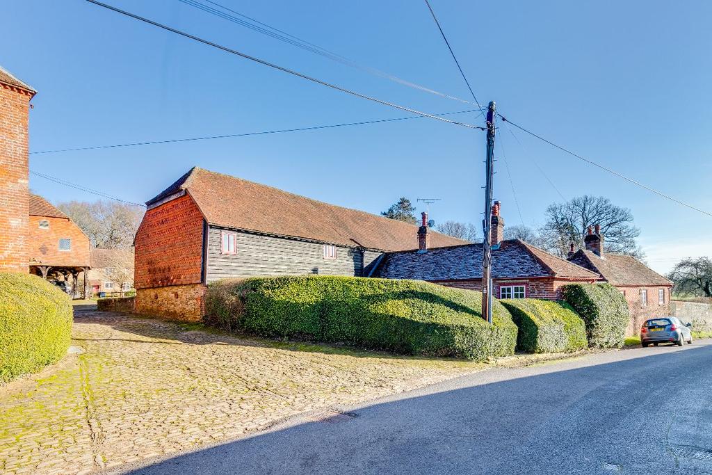 The Old Workshop, Peper Harow Park... Office - £375 pcm (£87 pw)