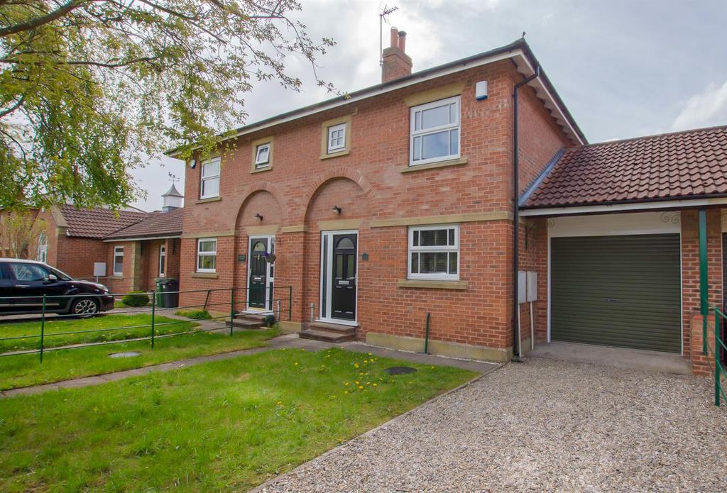 Park Gate, Strensall, York, YO32 3 bed semi-detached house - £1,300 pcm ...