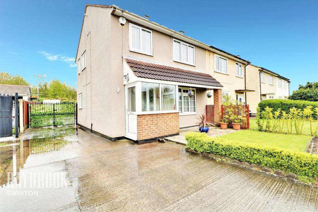Lindley Crescent, Rotherham 3 bed semi-detached house - £120,000