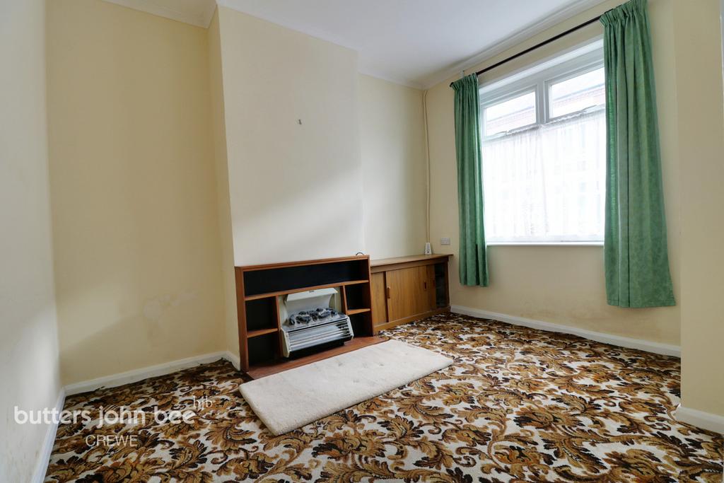 Frances Street, Crewe 2 bed terraced house - £80,000