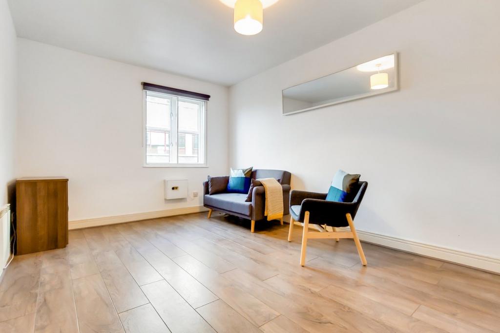 Dove Road, Islington, N1 2 bed apartment - £2,000 pcm (£462 pw)