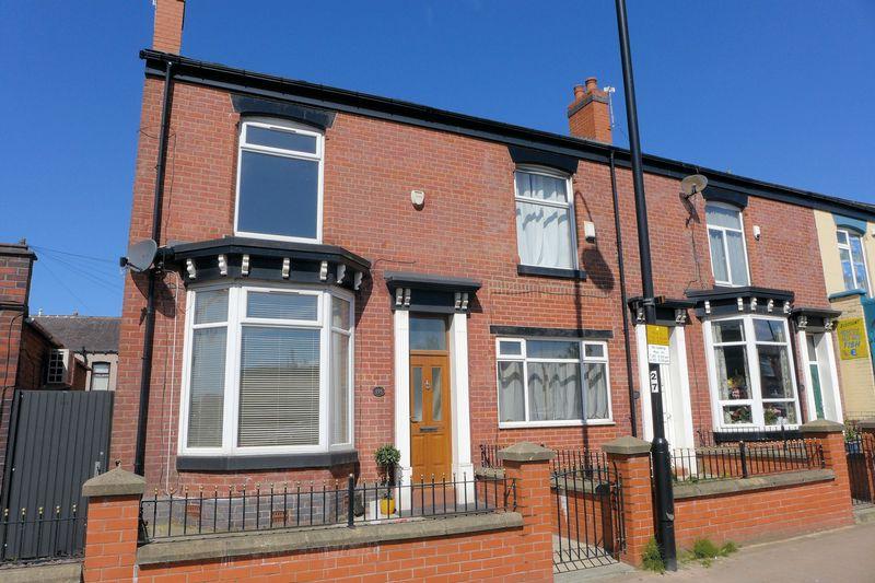 Tonge Moor Road, Tonge Moor 3 bed terraced house - £650 pcm (£150 pw)