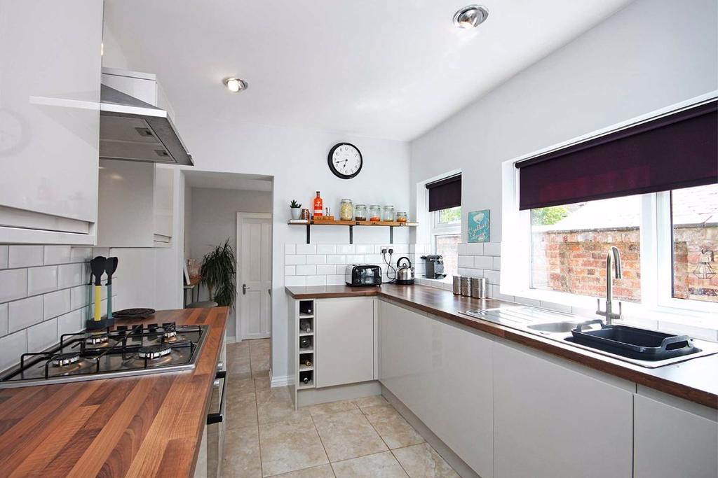 Navigation Road, Altrincham, Cheshire 2 bed end of terrace house - £400,000