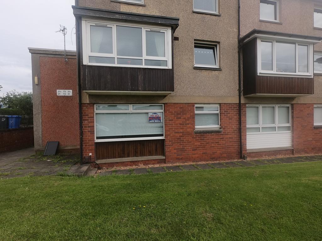 FAIRHOLM STREET, LARKHALL ML9 1 bed flat - £47,000