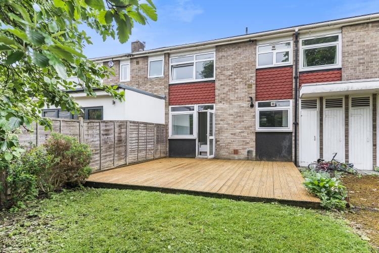 Balham New Road Balham SW12 1 bed flat - £1,250 pcm (£288 pw)