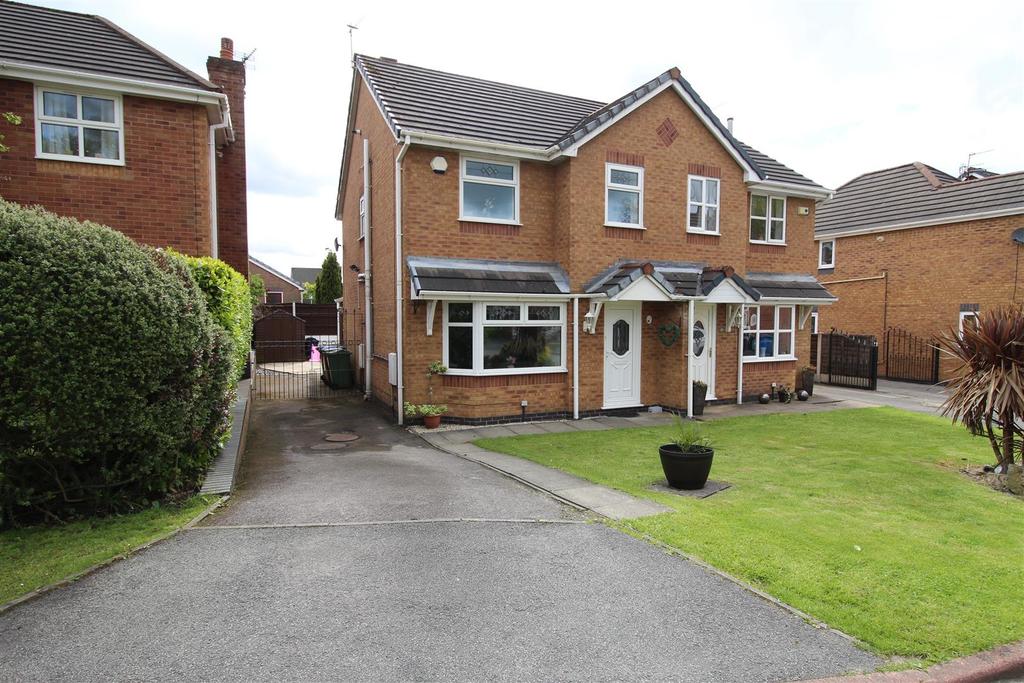 Meadows Close, Hindley, Wigan, WN2 3DX 3 bed semi-detached house - £175,000