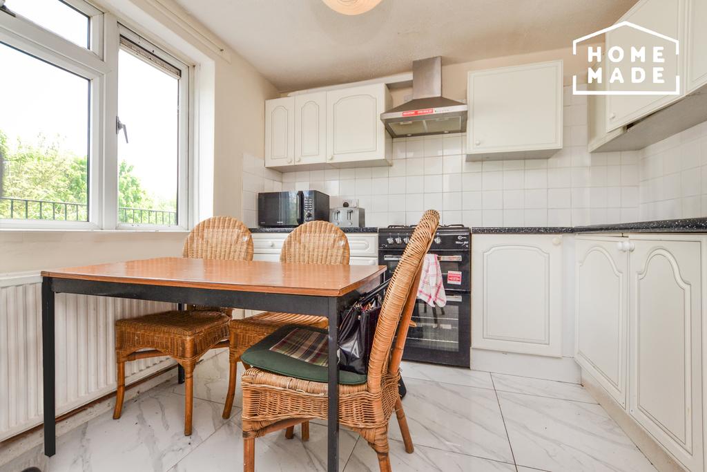 Walter Besant House, Stepney Green, E1 2 bed maisonette - £1,700 pcm (£ ...