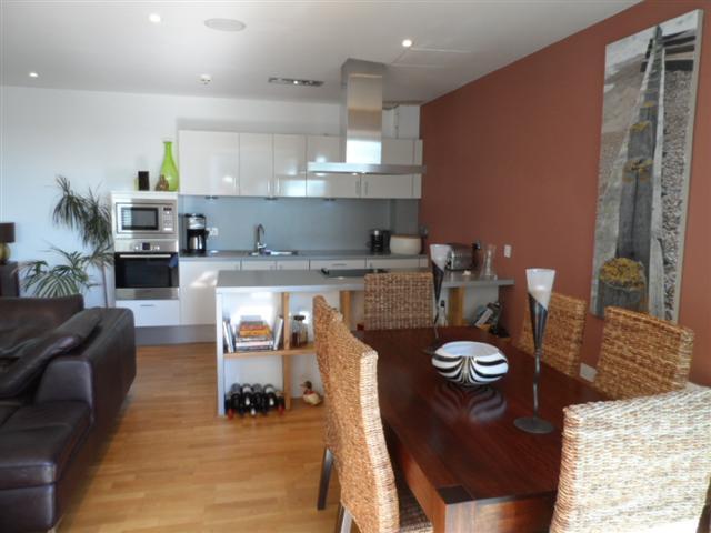 Witham Wharf, Brayford Wharf... 2 bed flat - £995 pcm (£230 pw)
