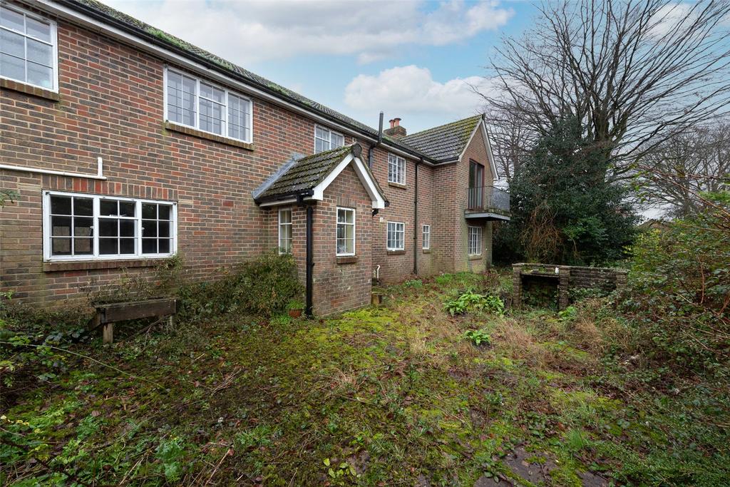 Dummer, Basingstoke, RG25 4 bed semi-detached house - £730,000
