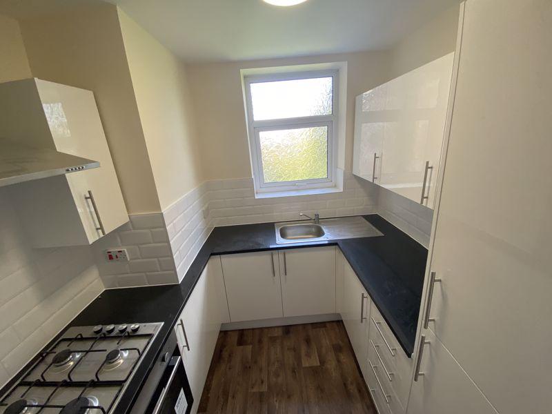 30-32 Alexandra Drive, Liverpool 2 bed apartment - £725 pcm (£167 pw)