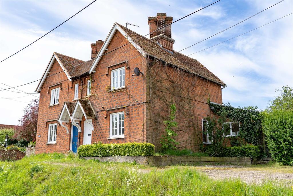4 Thorington Villas, Thorington... 2 bed semi-detached house - £385,000