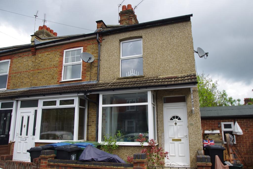 Hatfield Road, WATFORD, WD24 2 bed terraced house - £1,200 pcm (£277 pw)