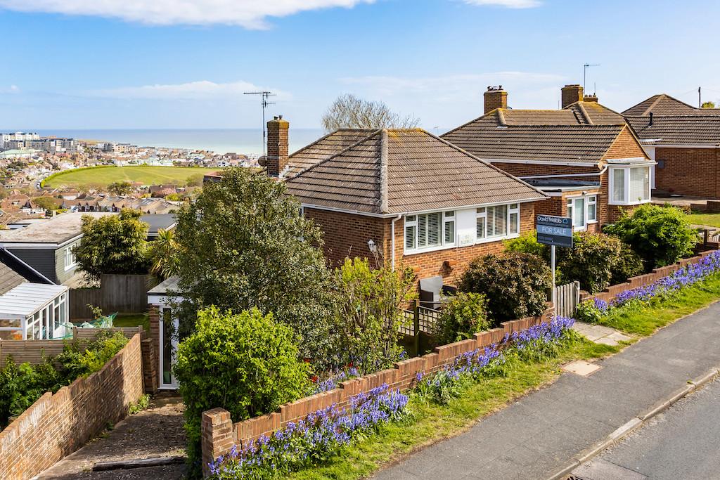 Westmeston Avenue, Brighton, East Sussex, BN2 4 bed detached house - £ ...