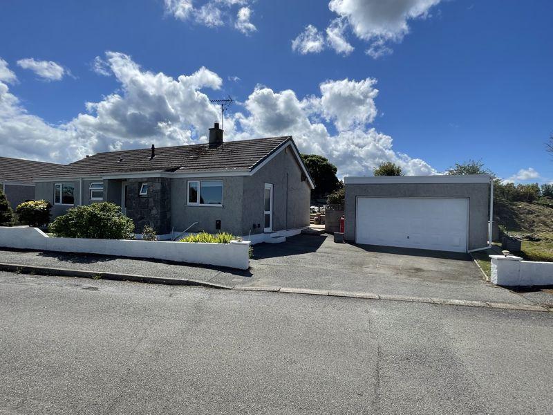 Mynydd Mechell, Anglesey 3 bed detached bungalow - £245,000