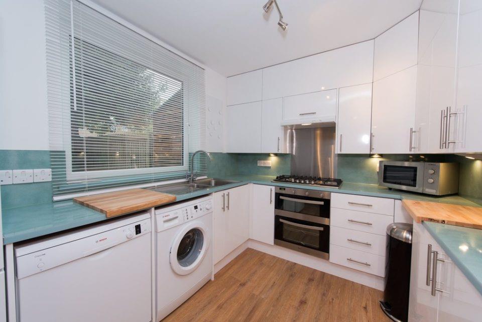 Hilldrop Crescent, Camden, London N7 6 bed maisonette - £4,000 pcm (£ ...