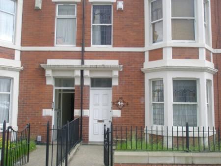 Wingrove Road, Newcastle upon Tyne... 1 bed apartment - £450 pcm (£104 pw)