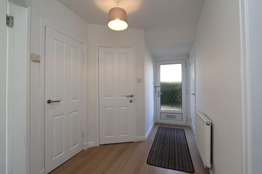 Warriston Drive, Inverleith, Edinburgh, EH3 2 bed flat - £900 pcm (£208 pw)