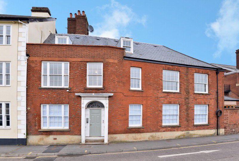 Magdalen Street, Exeter 6 bed apartment - £495,000