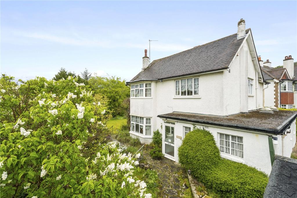 Beech Road, Reigate, Surrey, RH2 4 bed detached house - £1,250,000