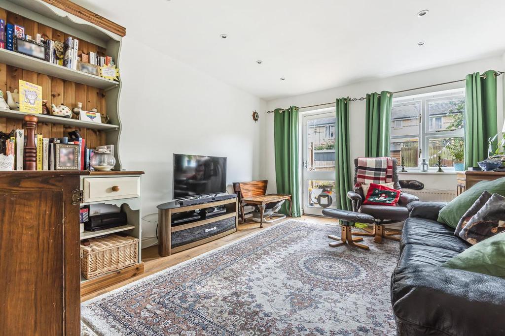 Commercial Way, Peckham 4 bed terraced house - £650,000