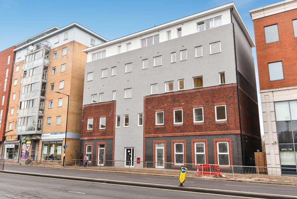 Princes House, Slough, SL1 2 bed apartment - £1,000 pcm (£231 pw)