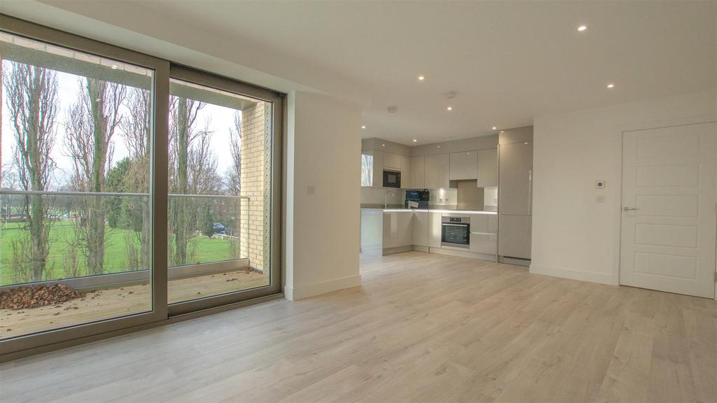Cocoa House, Clock Tower Way, York, YO23 2 bed apartment - £1,295 pcm ...