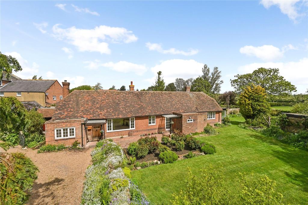 The Street, Appledore, Ashford, TN26 3 bed bungalow - £925,000