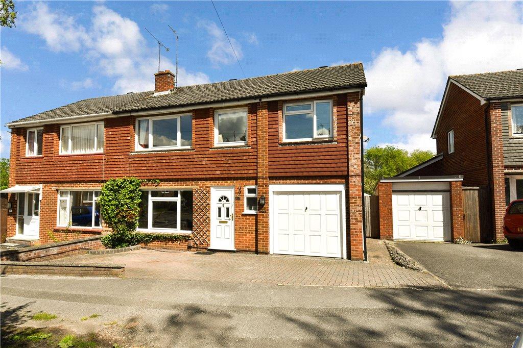 High Firs Gardens, Romsey 4 bed semi-detached house - £450,000