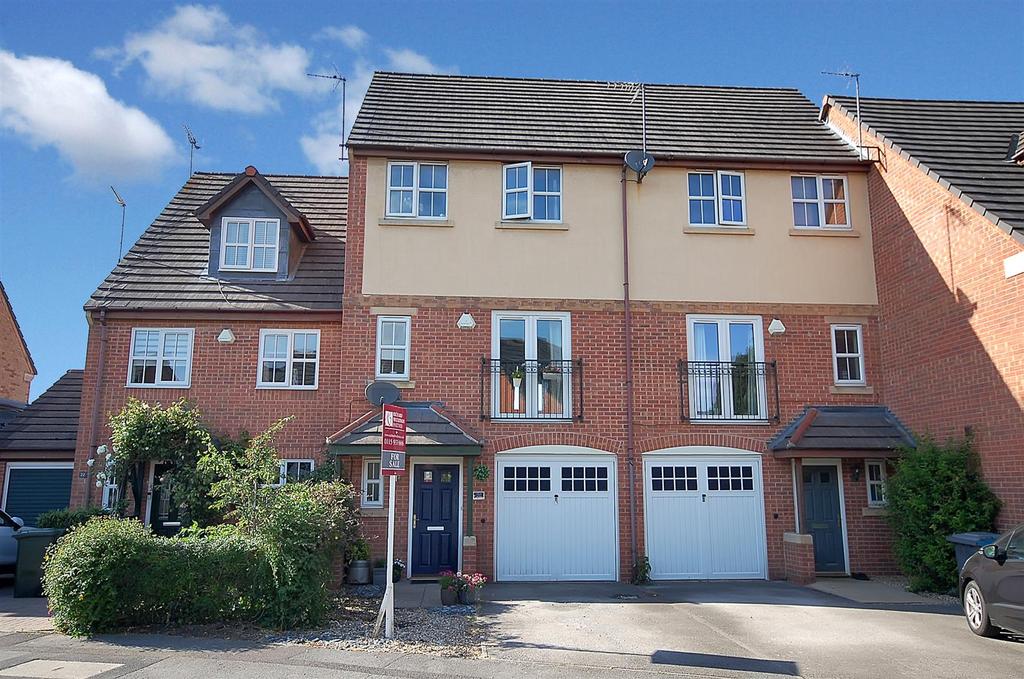 Hudson Way, Radcliffe on Trent... 3 bed townhouse - £229,950