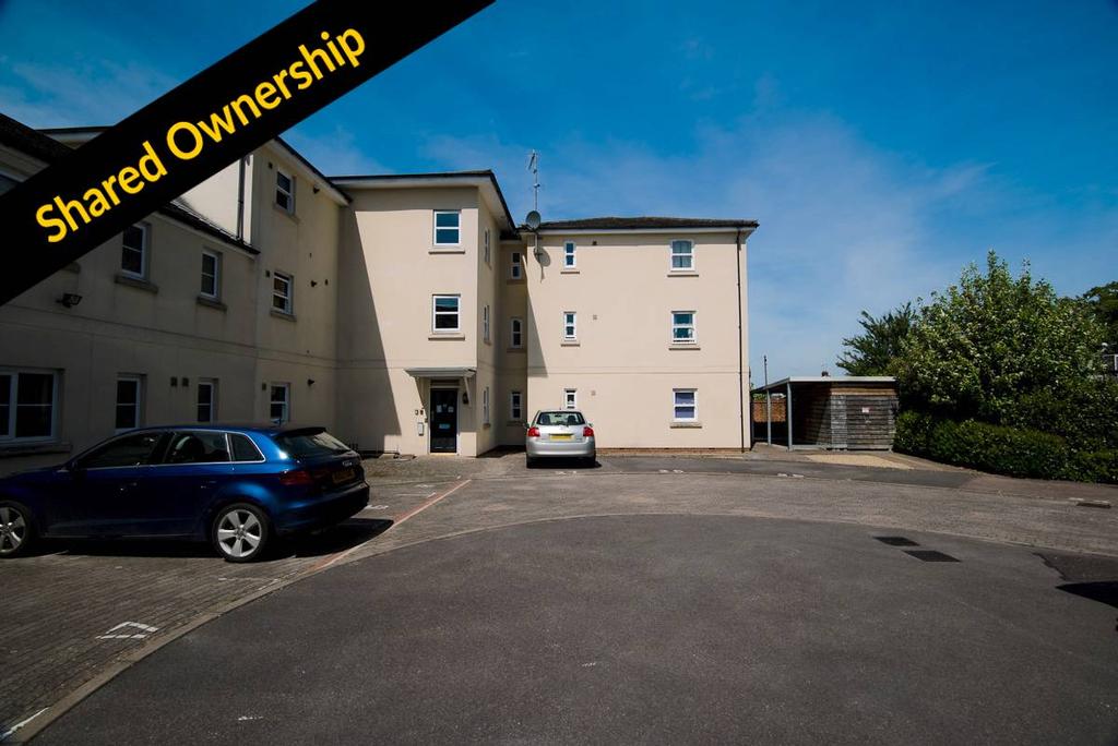 Kempley, Close, Gloucestershire, GL52 2 bed flat - £106,500