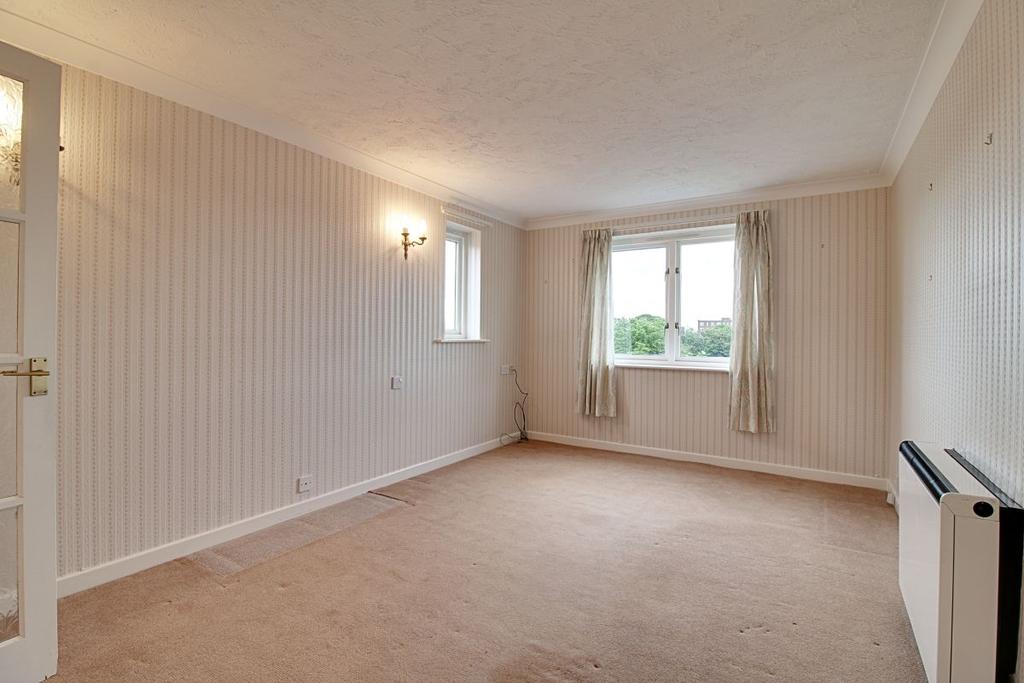 Flat 48, The Adelphi, Cold Bath Road... 1 bed apartment - £110,000