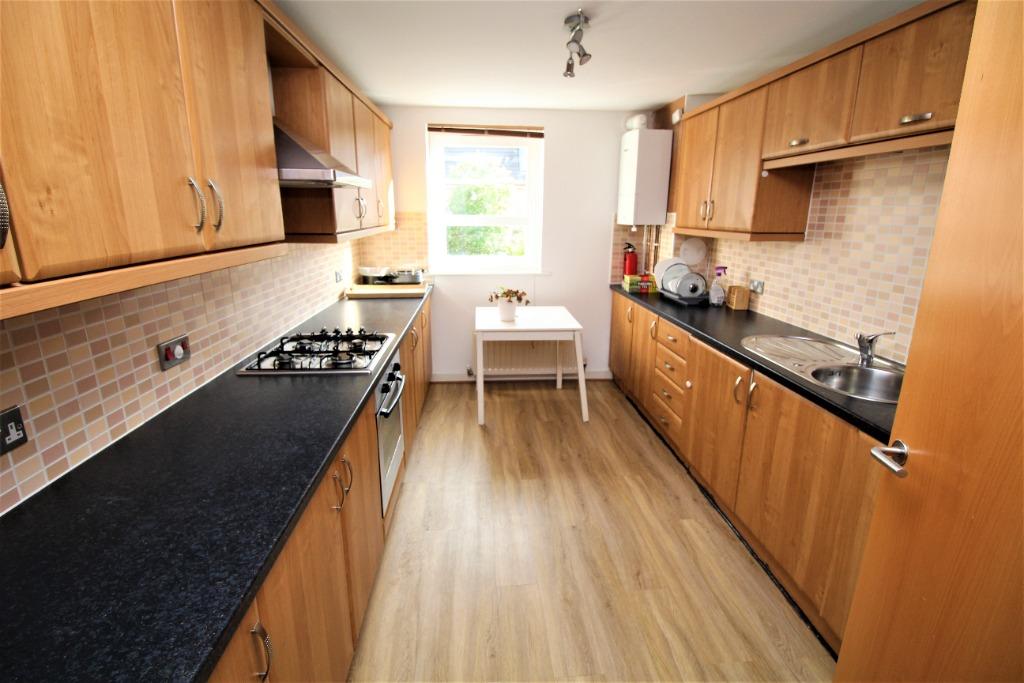 Powderhall Rigg, Edinburgh, EH7 2 bed flat - £1,090 pcm (£252 pw)