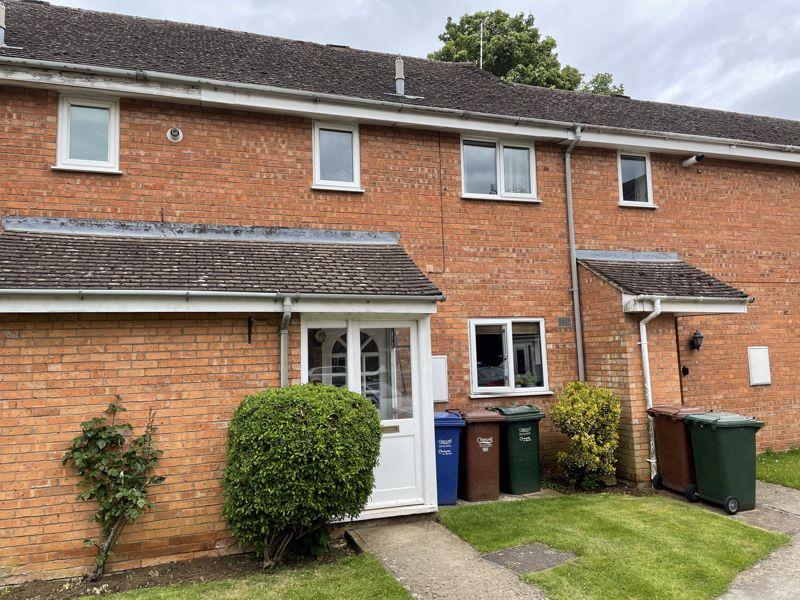 Keytes Close, Adderbury 3 bed terraced house - £250,000