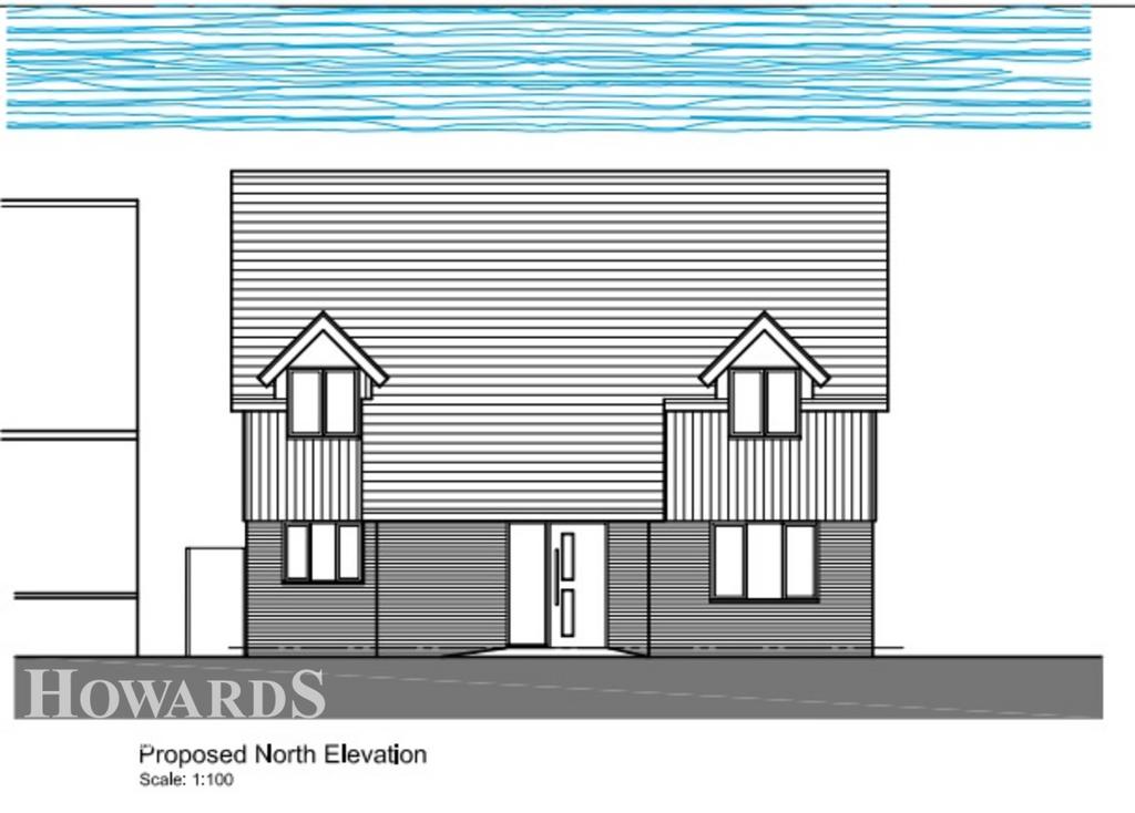 Victoria Road, Lowestoft 4 bed detached house - £100,000