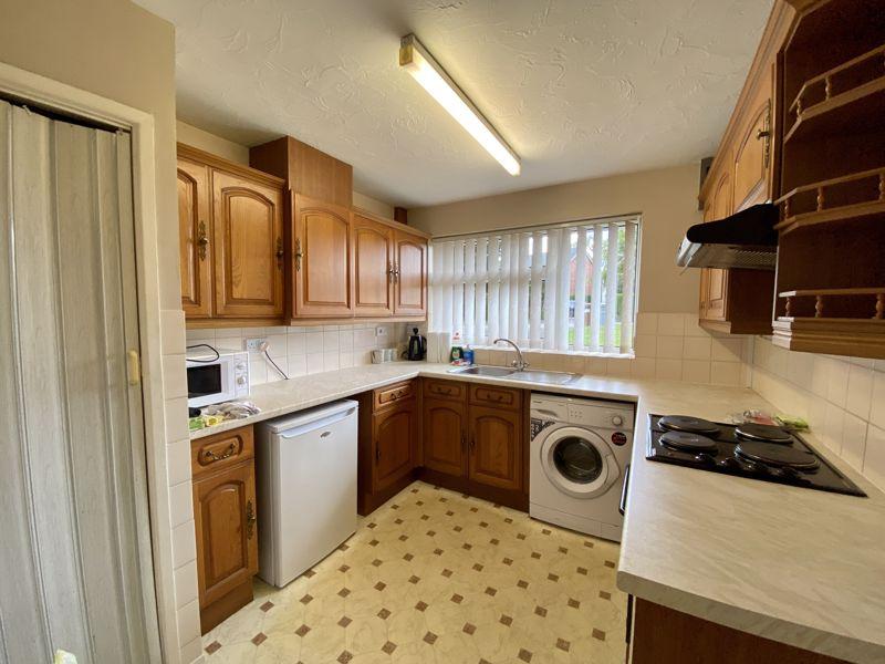 Back Lane, West Heath, Congleton 2 bed bungalow - £175,000