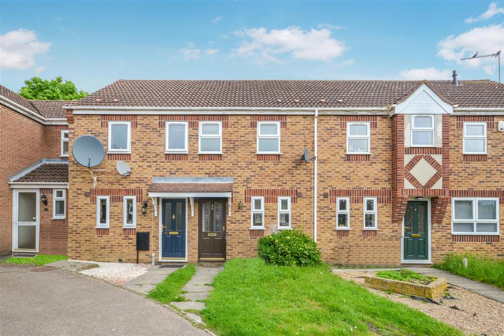 Caxton Court, King's Lynn 2 bed terraced house - £150,000