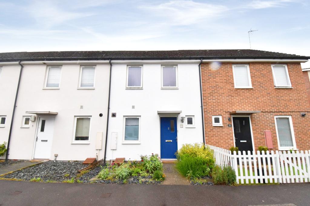 Vulcan Drive Bracknell Berkshire Rg12 2 Bed Terraced House £320 000
