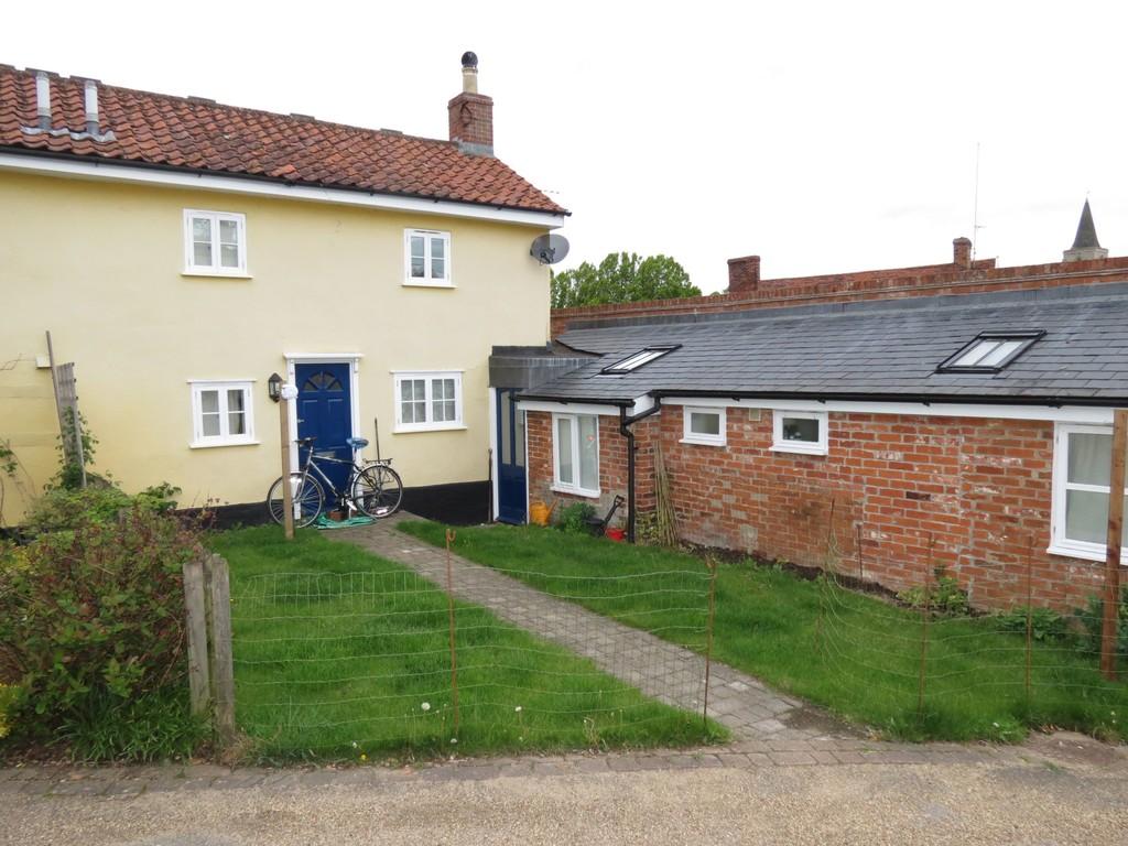 Half Moon Street, Rattlesden 2 bed semi-detached house - £240,000
