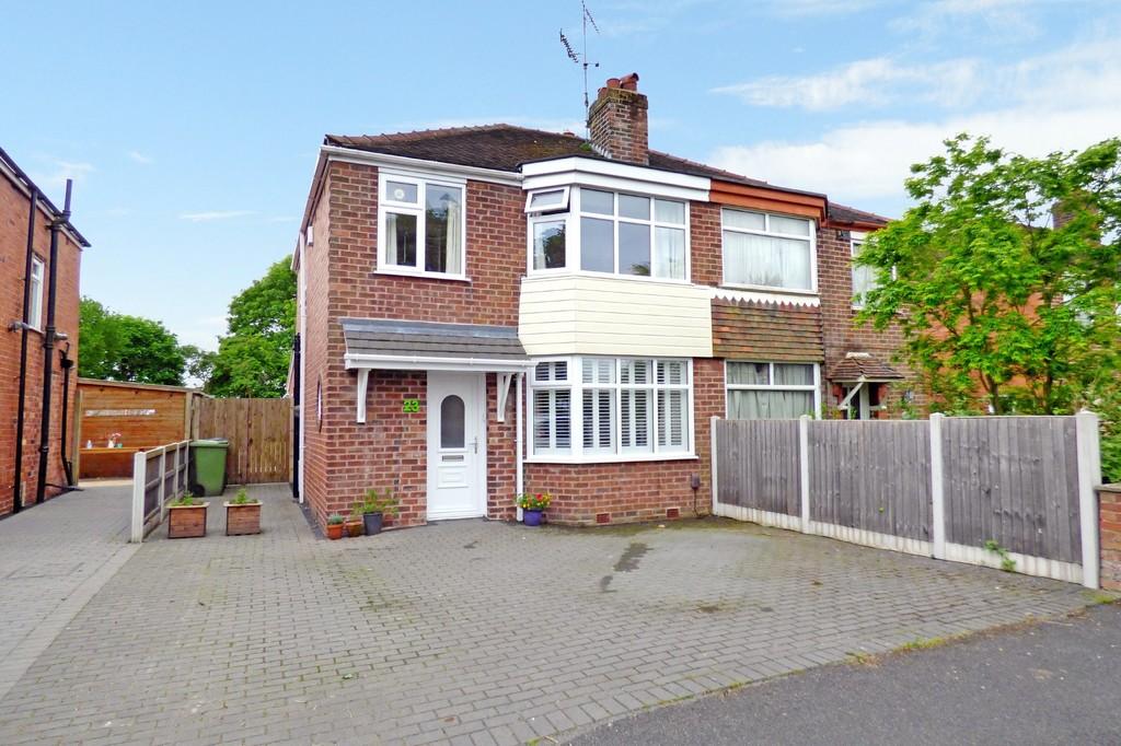Charnley Road, Stafford 3 bed semi-detached house - £220,000