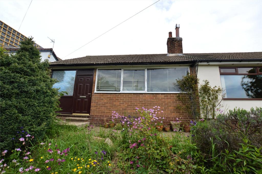 Hough Side Lane, Pudsey, West Yorkshire 2 bed bungalow - £130,000