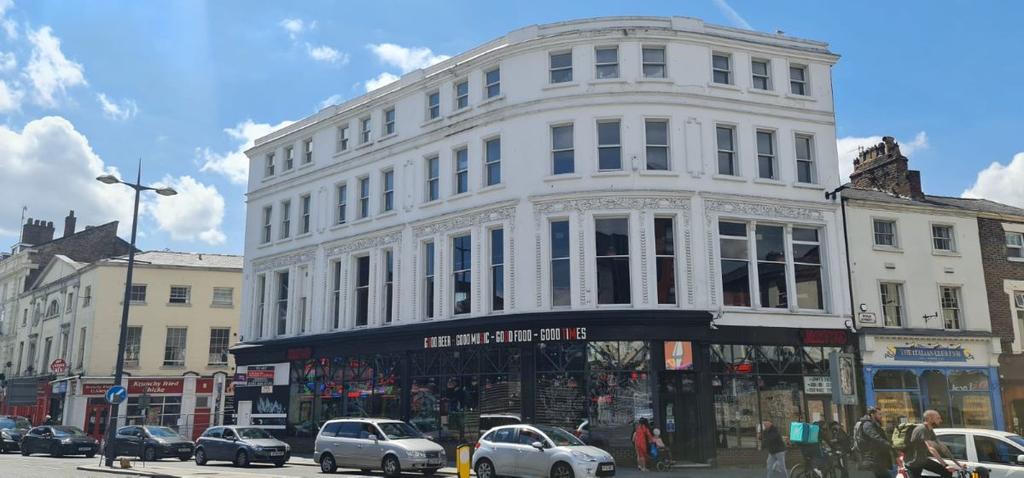 Berry Street, Liverpool 2 bed apartment - £795 pcm (£183 pw)