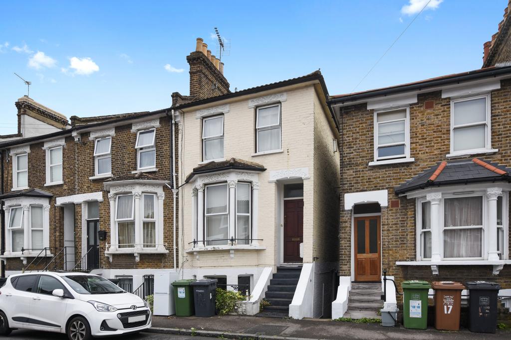 Elswick Road, London, SE13 1 bed flat - £1,100 pcm (£254 pw)