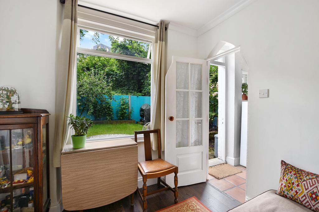 Elswick Road, London, SE13 1 bed flat - £1,100 pcm (£254 pw)